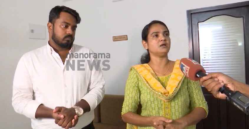വ്യാജ ലഹരിക്കേസ്; എക്സൈസ് ഉദ്യോഗസ്ഥന് സസ്പെന്‍ഷന്‍ | Chalakudy fake drug case excise officer ...